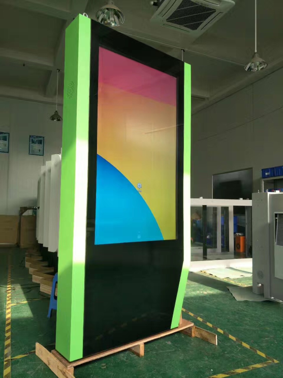 65 Inch Interactive Digital Display Screens , Floor Standing Outdoor ...